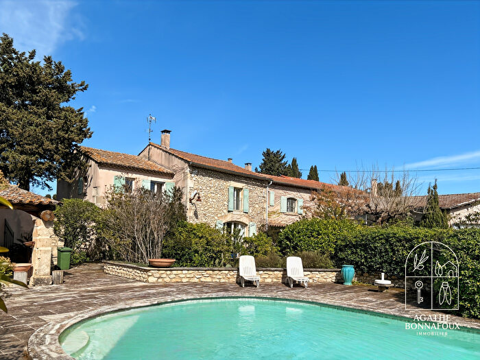 Maison à vendre - Châteaurenard, Barret, Lonnes, La Crau - 10 pièces - 6 chambres