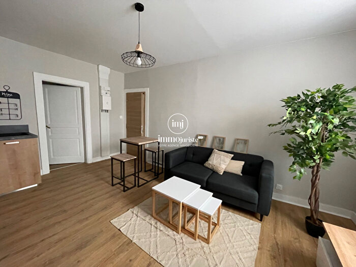 Limoges, Centre-ville, Hôtel de Ville, Emailleurs : Appartement 2 pièces à louer