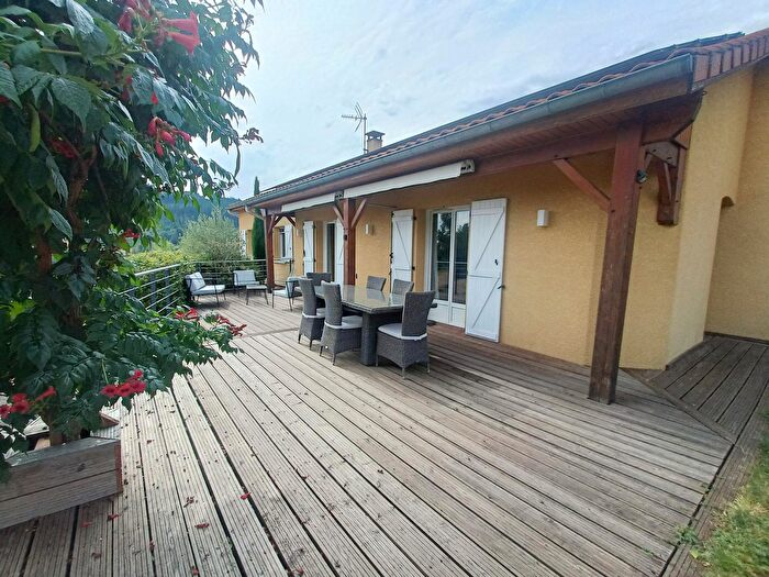 Maison 6 pièces à Cours-la-Ville, à vendre