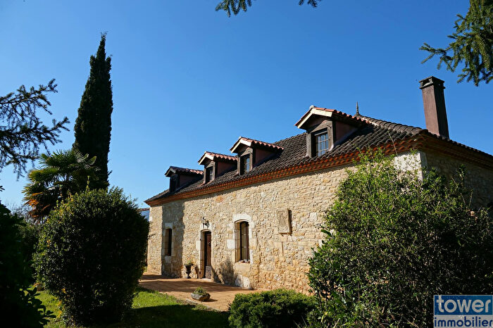 Maison à vendre - Soturac - 6 pièces - 3 chambres
