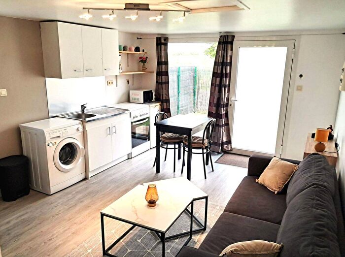Appartement 2 pièces à Louannec, à louer
