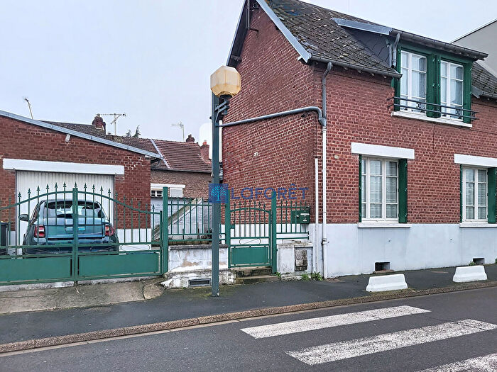 Maison à vendre - Tergnier, Tergnier ville - 4 pièces - 2 chambres