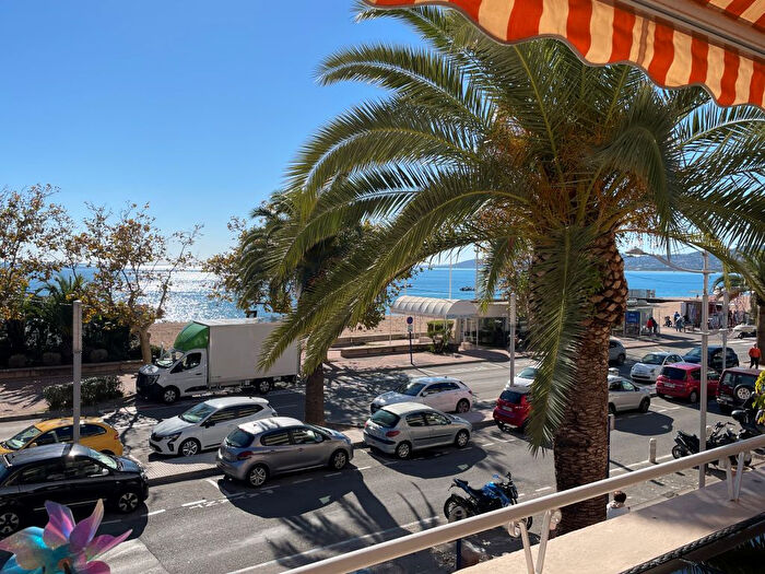 Appartement à vendre - Fréjus, Fréjus Plage - 3 pièces - 2 chambres