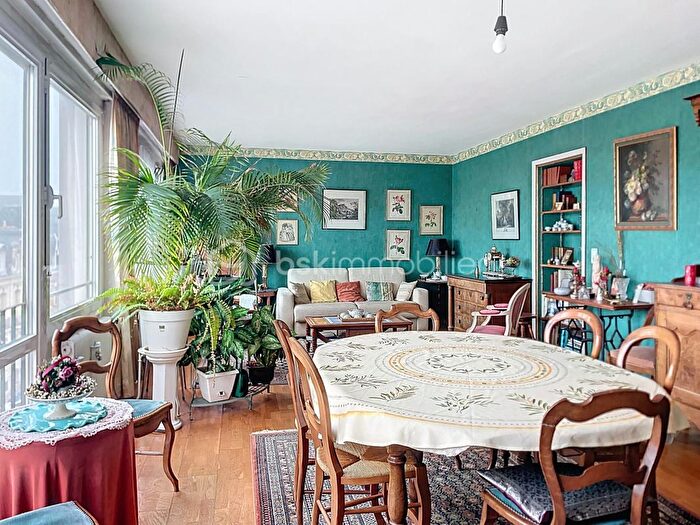 Appartement à vendre - Tourcoing, Centre-ville - 4 pièces - 3 chambres