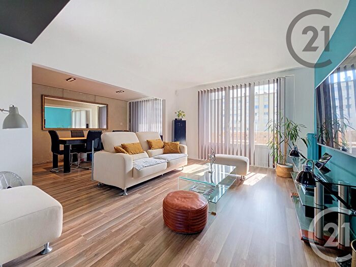 Appartement 4 pièces à Saint-André-les-Vergers, à vendre