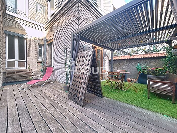 Appartement à vendre - Reims, Centre-ville - 5 pièces - 3 chambres