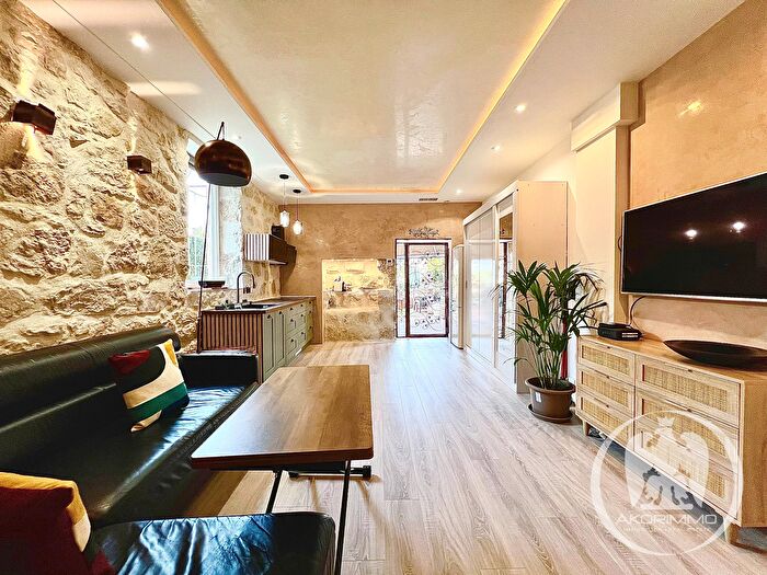 Appartement à vendre - Nice, Cimiez - 2 pièces - 1 chambre