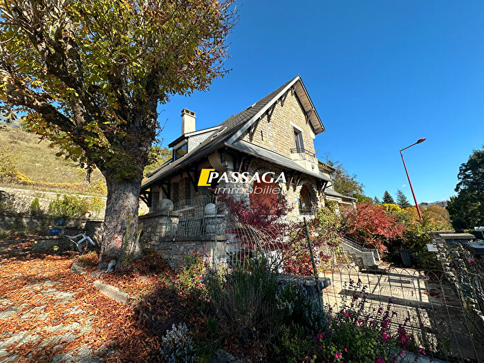 Maison à vendre - Espalion - 8 pièces - 6 chambres