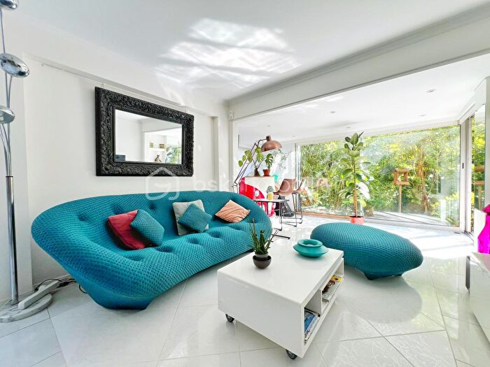 Appartement à vendre - Rocquencourt - 5 pièces - 3 chambres