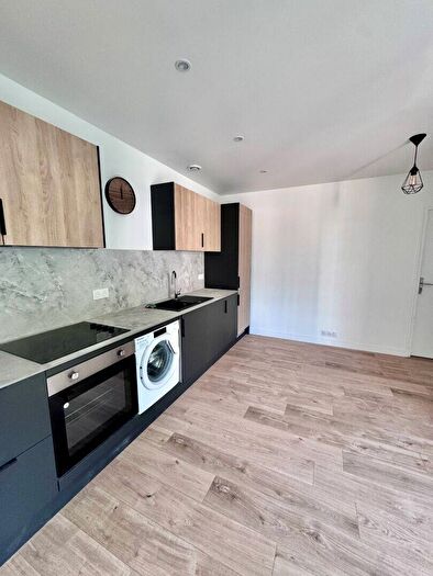 Appartement à louer - Centre Ville, Suresnes - 3 pièces - 2 chambres