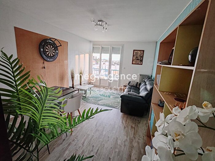 Appartement à vendre - Quartiers Sud-Ouest, Les Champs Manceaux - 4 pièces - 3 chambres