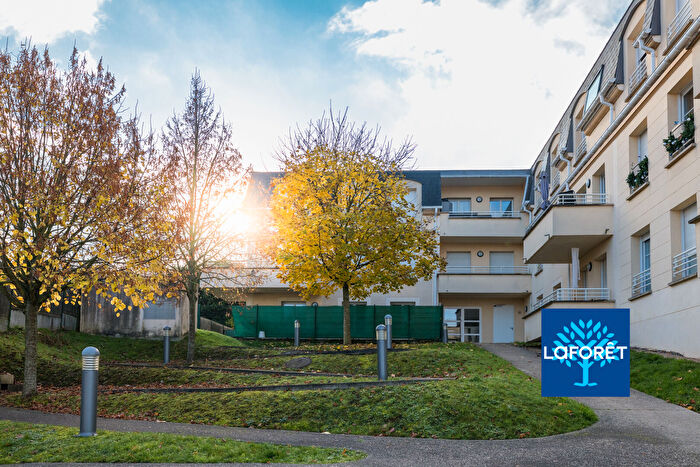 Appartement à vendre - Puiseux-en-France - 3 pièces - 2 chambres