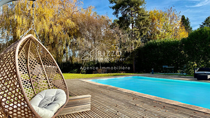 Maison à vendre - Prévessin-Moëns - 8 pièces - 5 chambres