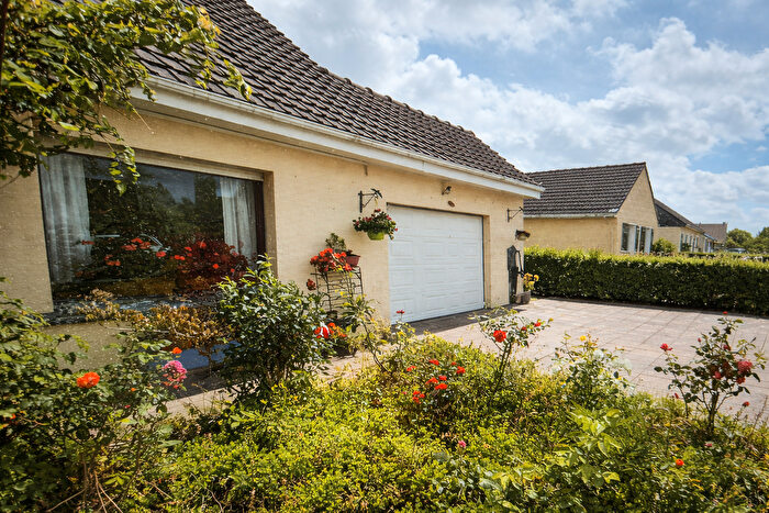Maison 6 pièces à Vieille-Église, à vendre