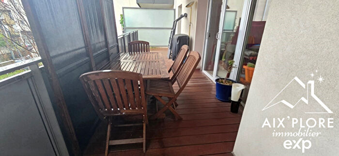 Appartement à vendre - Vénissieux, Max Barel, Charreard - 3 pièces - 2 chambres