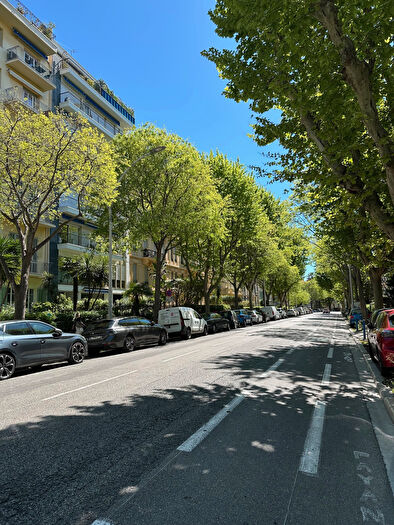 Appartement à vendre - Nice, Carabacel - 14 pièces