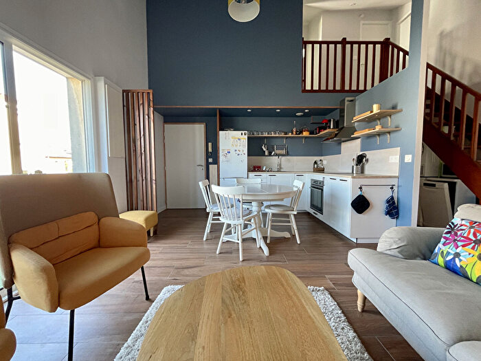 Appartement à vendre - Talence, Saint-Genès, La Médoquine, Haut-Brion - 4 pièces - 3 chambres