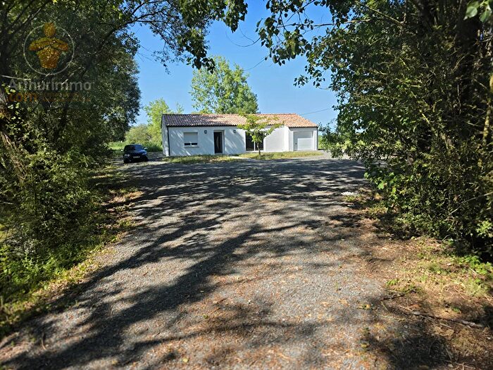 Maison 4 pièces à vendre à Le Perrier