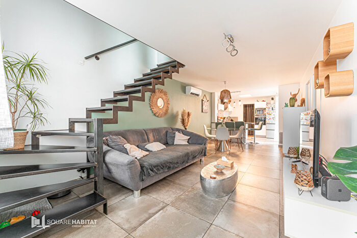 Maison à vendre - Marseille e  - 4 pièces - 3 chambres