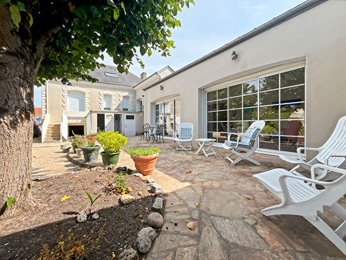 Maison 5 pièces à Saint-Jean-de-Monts, Centre-ville, Vasais, à vendre