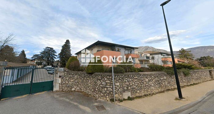 Le Bourg-Les Cotes, Sassenage : Appartement 3 pièces à louer