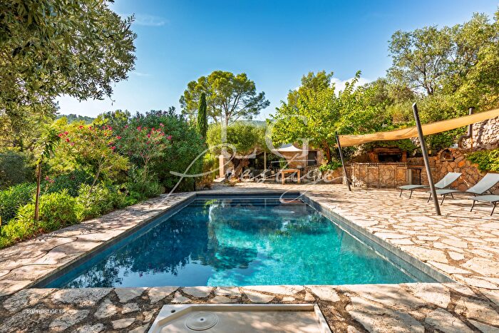 Maison 7 pièces à vendre - Seillans