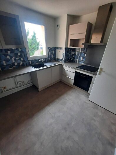 Appartement à louer - Saint-Ouen-lAumône - 3 pièces - 2 chambres