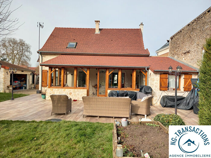 Lisses : Maison 8 pièces à vendre