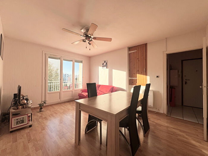 Appartement à vendre - Saint-Martin-dHères, Romain Rolland - 4 pièces - 3 chambres