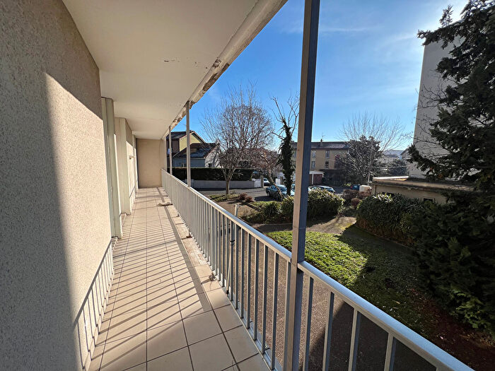 Appartement à vendre - Clermont-Ferrand, Saint-Jacques - 5 pièces - 4 chambres