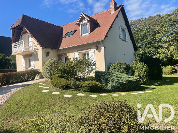 Maison 5 pièces à vendre à Les Authieux-sur-le-Port-Saint-Ouen