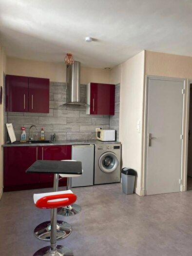 Appartement à louer - Centre Ville, Castres - 1 pièce