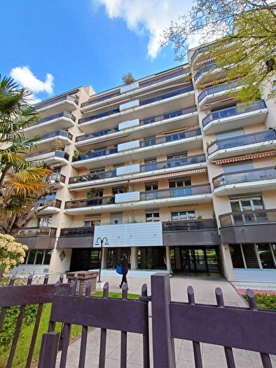 Appartement à louer - Corentin Celton, Issy-les-Moulineaux - 1 pièce