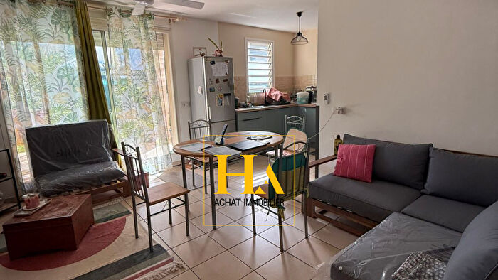 Bras-Panon, Rivière des Roches : Appartement 3 pièces à vendre