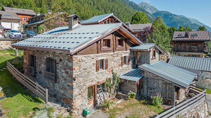 Maison à vendre - Vallorcine - 6 pièces - 3 chambres