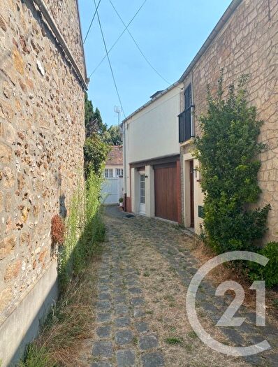 Bois-le-Roi : Maison 4 pièces à vendre