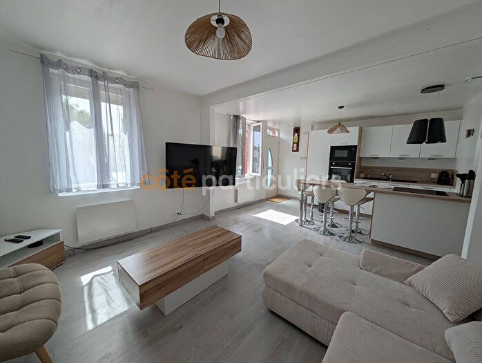 Appartement à louer - Saint Michel, Evreux - 1 pièce