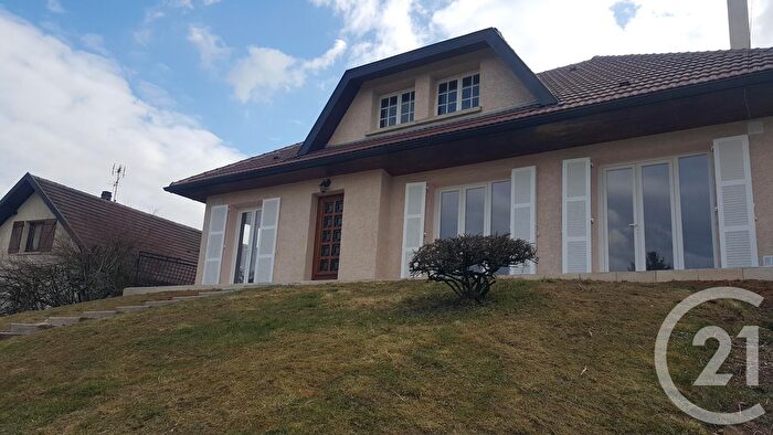 Maison à louer - Macornay - 5 pièces - 4 chambres