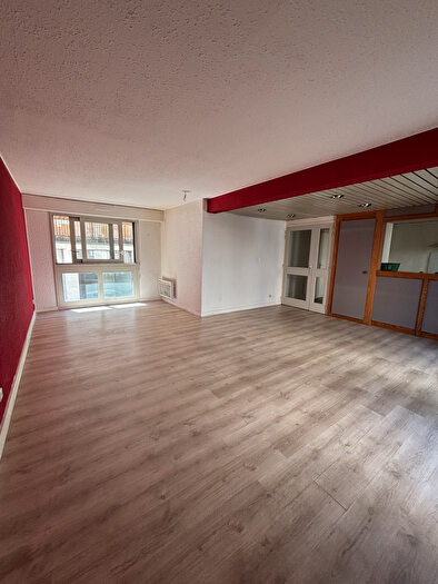 Appartement à vendre - Aurillac, Centre-ville - 4 pièces - 3 chambres