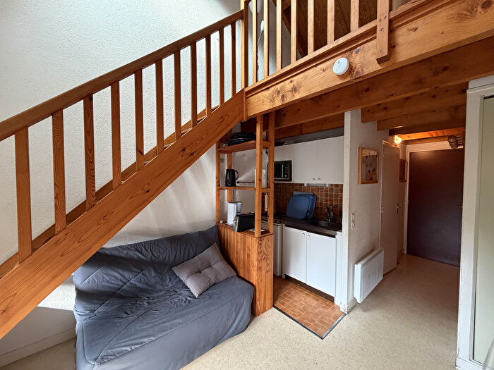 Appartement à vendre - Laveissière - 1 pièce - 1 chambre