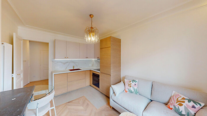 Appartement à louer - Paris e , Porte de Saint-Cloud, Auteuil-Sud - 1 pièce