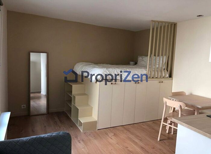 Appartement à louer - La Chapelle-Marx Dormoy, Paris ème arrondissement - 1 pièce