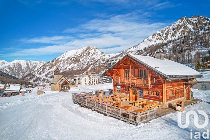 Maison à vendre - Isola - 9 pièces - 5 chambres