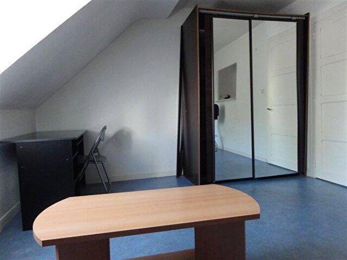 La Couronne-Saint Henri, Le Creusot : Appartement 1 pièce à louer