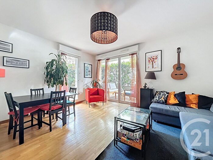 Appartement à vendre - Colombes, Charles de Gaulle - 3 pièces - 2 chambres