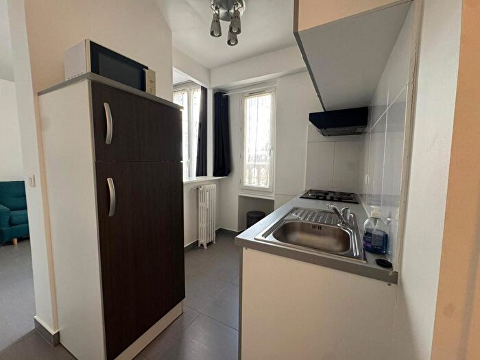 Vincennes, Centre Sud : Appartement 1 pièce à vendre
