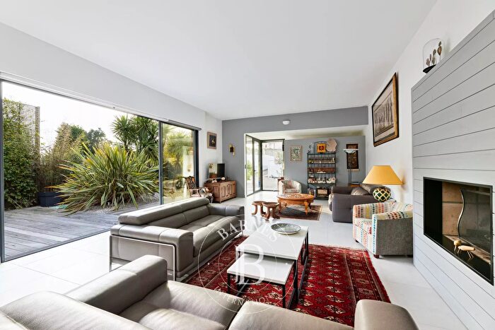 Maison à vendre - Pornichet, Centre-ville, Gare, Gambetta - 7 pièces - 5 chambres