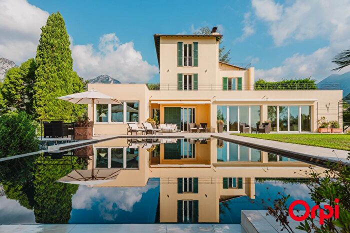 Maison à vendre - Menton, Haut Borrigo, Saint-Paul-Garavan, Vallée de Gorbio - 11 pièces - 7 chambres