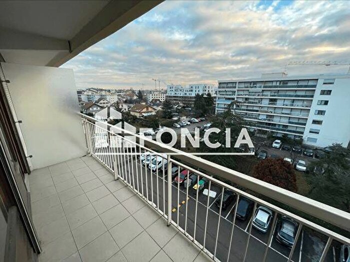 Appartement à louer - Ouest, Ambilly - 1 pièce