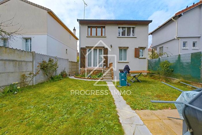 Maison à vendre - Le Perreux-sur-Marne, Joncs Marins - 4 pièces - 3 chambres